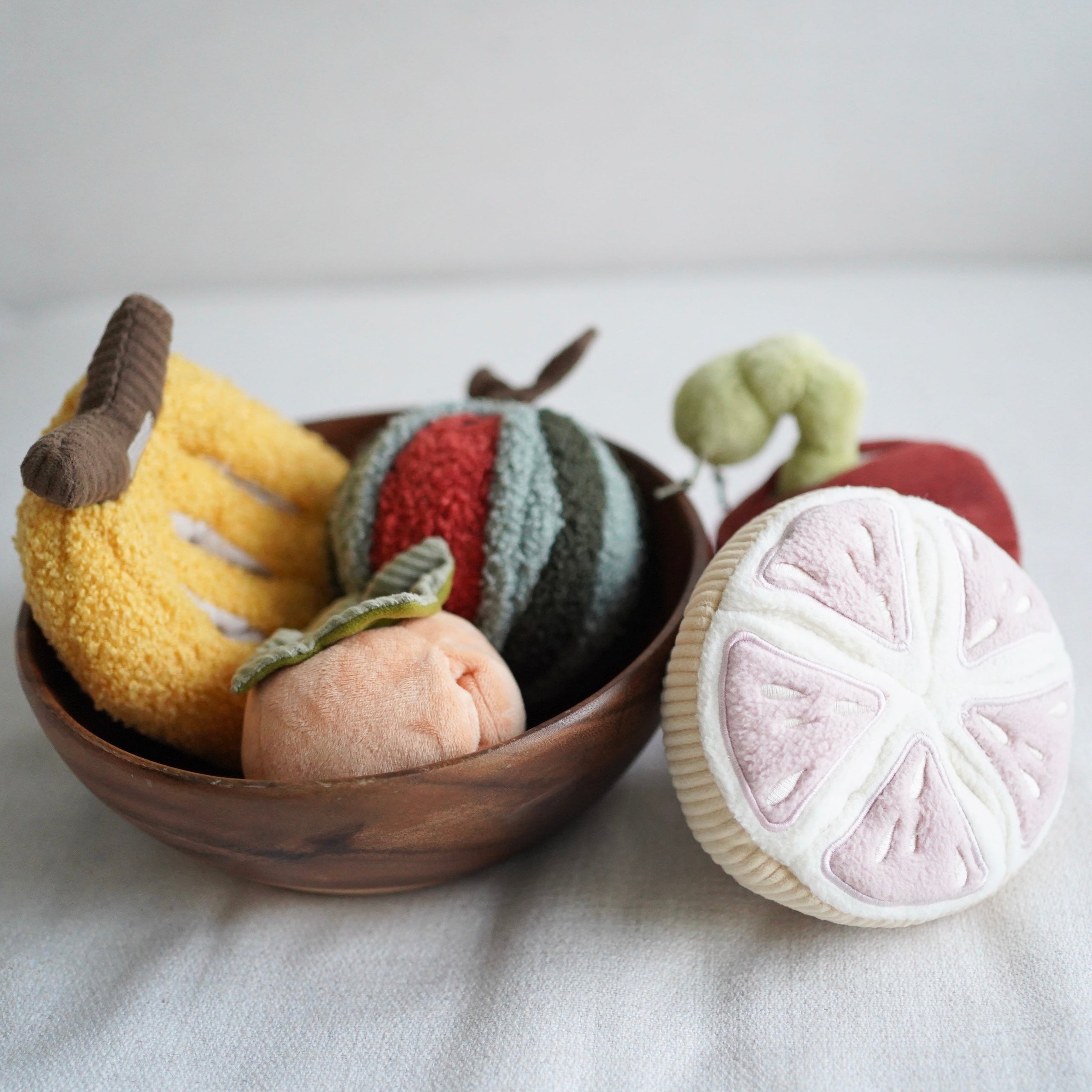 GRAPEFRUIT - Enrichment and Interactive Dog Toy | Puzzle Dog Toy